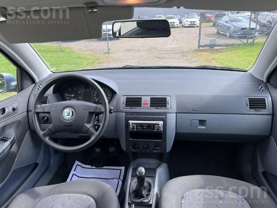 Grey Skoda Fabia 2003 in Limbazi, with an engine capacity of 1.90 L and mileage of 289 thousand km for 850 €, photo 13 on AUTOMOTO.COM.LV