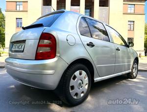 Серый Шкода Фабия 2004 в Таллин, объемом двигателя 1.20 л и пробегом 174 тыс. км за 999 €, фото 4 на AUTOMOTO.COM.LV