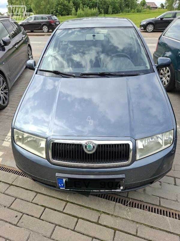 Grey Skoda Fabia 2004 in Vilnius, with an engine capacity of 1.20 L and mileage of 148 thousand km for 850 €, photo 1 on AUTOMOTO.COM.LV