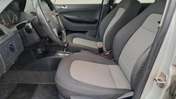Grey Skoda Fabia 2004 in Riga, with an engine capacity of 1.40 L and mileage of 175 thousand km for 2850 €, photo 3 on AUTOMOTO.COM.LV