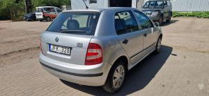 Серый Шкода Фабия 2004 в Аникщяй, объемом двигателя 1.39 л и пробегом 129 тыс. км за 1200 €, фото 4 на AUTOMOTO.COM.LV