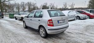 Pelēks Skoda Fabia 2005 Valmiera, ar dzinēja tilpumu 1.40 L un nobraukumu 263 tūkst. km par 880 €, foto 5 vietnē AUTOMOTO.COM.LV