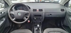 Pelēks Skoda Fabia 2005 Valmiera, ar dzinēja tilpumu 1.40 L un nobraukumu 263 tūkst. km par 880 €, foto 8 vietnē AUTOMOTO.COM.LV
