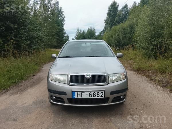 Серый Шкода Фабия 2005 в Кулдига, объемом двигателя 1.20 л и пробегом 136 тыс. км за 1150 €, фото 8 на AUTOMOTO.COM.LV