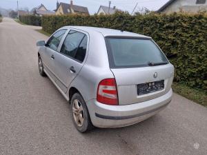Grey Skoda Fabia 2006 in Marijampole, with an engine capacity of 1.40 L and mileage of 223 thousand km for 850 €, photo 3 on AUTOMOTO.COM.LV