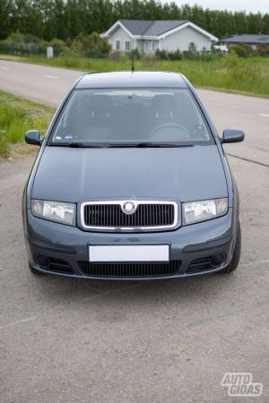 Grey Skoda Fabia 2007 in Klaipeda, with an engine capacity of 1.90 L and mileage of 204 thousand km for 2000 €, photo 3 on AUTOMOTO.COM.LV