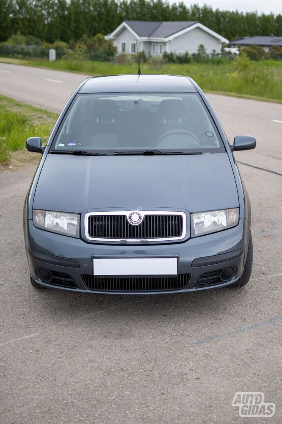 Grey Skoda Fabia 2007 in Klaipeda, with an engine capacity of 1.90 L and mileage of 204 thousand km for 2000 €, photo 3 on AUTOMOTO.COM.LV