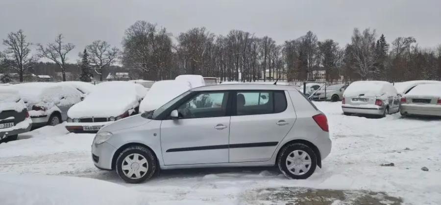 Pelēks Skoda Fabia 2007 Valmiera, ar dzinēja tilpumu 1.20 L un nobraukumu 182 tūkst. km par 1350 €, foto 7 vietnē AUTOMOTO.COM.LV