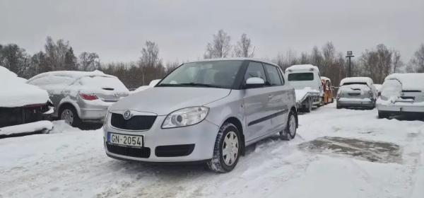 Серый Шкода Фабия 2007 в Валмиера, объемом двигателя 1.20 л и пробегом 182 тыс. км за 1350 €, фото 7 на AUTOMOTO.COM.LV