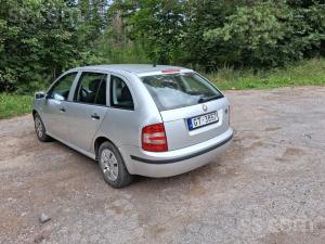 Pelēks Skoda Fabia 2007 Rīga, ar dzinēja tilpumu 1.40 L un nobraukumu 220 tūkst. km par 1800 €, foto 6 vietnē AUTOMOTO.COM.LV