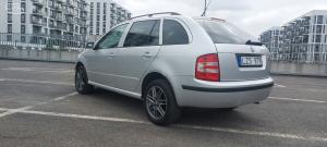 Pelēks Skoda Fabia 2007 Viļņa, ar dzinēja tilpumu 1.40 L un nobraukumu 240 tūkst. km par 1650 €, foto 8 vietnē AUTOMOTO.COM.LV