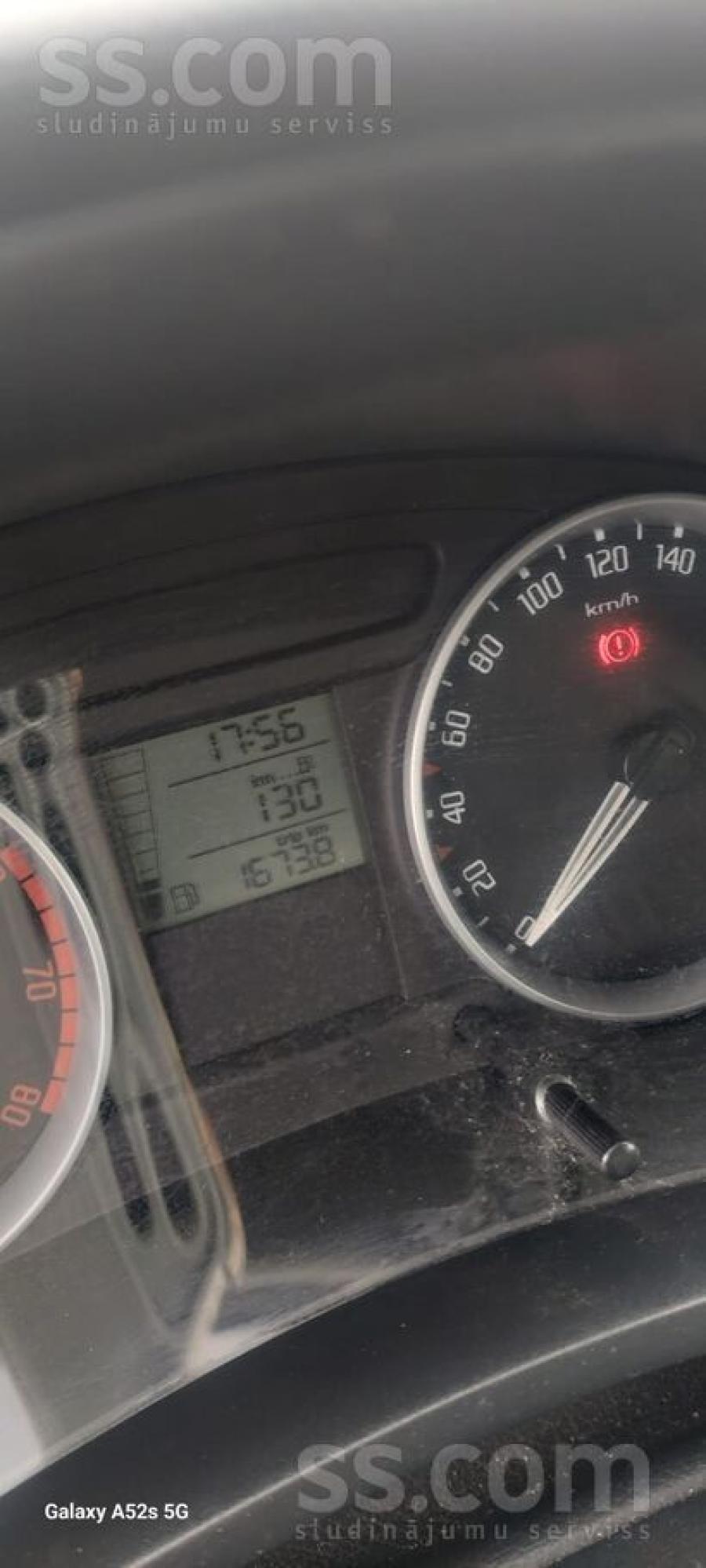 Pelēks Skoda Fabia 2008 Rīga, ar dzinēja tilpumu 1.40 L un nobraukumu 310 tūkst. km par 1750 €, foto 10 vietnē AUTOMOTO.COM.LV
