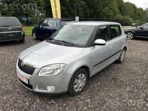 Pelēks Skoda Fabia 2008 Limbaži, ar dzinēja tilpumu 1.40 L un nobraukumu 306 tūkst. km par 2550 €, foto  vietnē AUTOMOTO.COM.LV