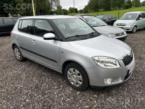 Pelēks Skoda Fabia 2008 Limbaži, ar dzinēja tilpumu 1.40 L un nobraukumu 306 tūkst. km par 2550 €, foto 4 vietnē AUTOMOTO.COM.LV