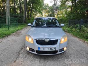 Серый Шкода Фабия 2008 в Рига, объемом двигателя 1.90 л и пробегом 277 тыс. км за 1588 €, фото 5 на AUTOMOTO.COM.LV
