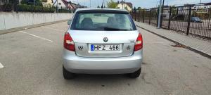 Pelēks Skoda Fabia 2008 Telšiai, ar dzinēja tilpumu 1.40 L un nobraukumu 282 tūkst. km par 650 €, foto 3 vietnē AUTOMOTO.COM.LV