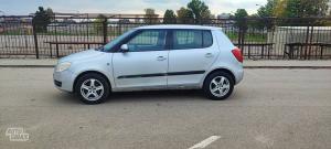 Pelēks Skoda Fabia 2008 Telšiai, ar dzinēja tilpumu 1.40 L un nobraukumu 282 tūkst. km par 650 €, foto 4 vietnē AUTOMOTO.COM.LV