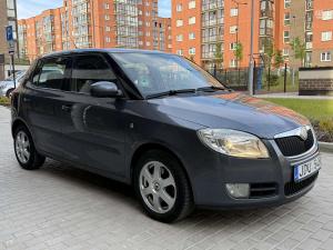 Pelēks Skoda Fabia 2009 Viļņa, ar dzinēja tilpumu 1.90 L un nobraukumu 263 tūkst. km par 2500 €, foto 6 vietnē AUTOMOTO.COM.LV