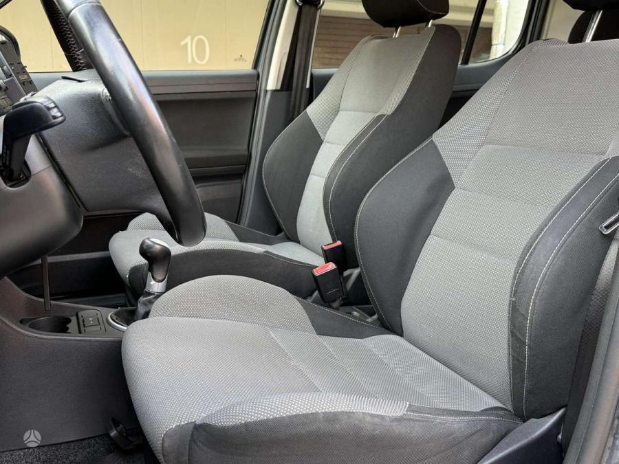 Pelēks Skoda Fabia 2009 Viļņa, ar dzinēja tilpumu 1.90 L un nobraukumu 263 tūkst. km par 2500 €, foto 8 vietnē AUTOMOTO.COM.LV