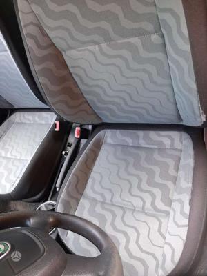 Grey Skoda Fabia 2009 in Siauliai, with an engine capacity of 1.42 L and mileage of 213 thousand km for 2500 €, photo 10 on AUTOMOTO.COM.LV