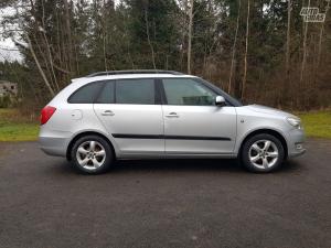Pelēks Skoda Fabia 2010 Viļņa, ar dzinēja tilpumu 1.20 L un nobraukumu 257 tūkst. km par 1550 €, foto 2 vietnē AUTOMOTO.COM.LV