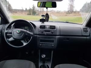 Pelēks Skoda Fabia 2010 Viļņa, ar dzinēja tilpumu 1.20 L un nobraukumu 257 tūkst. km par 1550 €, foto 11 vietnē AUTOMOTO.COM.LV