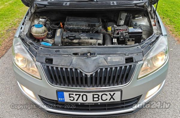 Grey Skoda Fabia 2010 in Tartu, with an engine capacity of 1.40 L and mileage of 343 thousand km for 1890 €, photo 8 on AUTOMOTO.COM.LV