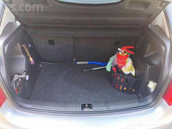 Серый Шкода Фабия 2010 в Рига, объемом двигателя 1.60 л и пробегом 222 тыс. км за 1150 €, фото 6 на AUTOMOTO.COM.LV