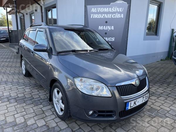 Серый Шкода Фабия 2010 в Талси, объемом двигателя 1.90 л и пробегом 372 тыс. км за 1780 €, фото 1 на AUTOMOTO.COM.LV