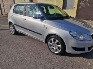 Pelēks Skoda Fabia 2011 Varėna, ar dzinēja tilpumu 1.20 L un nobraukumu 197 tūkst. km par 3750 €, foto 10 vietnē AUTOMOTO.COM.LV
