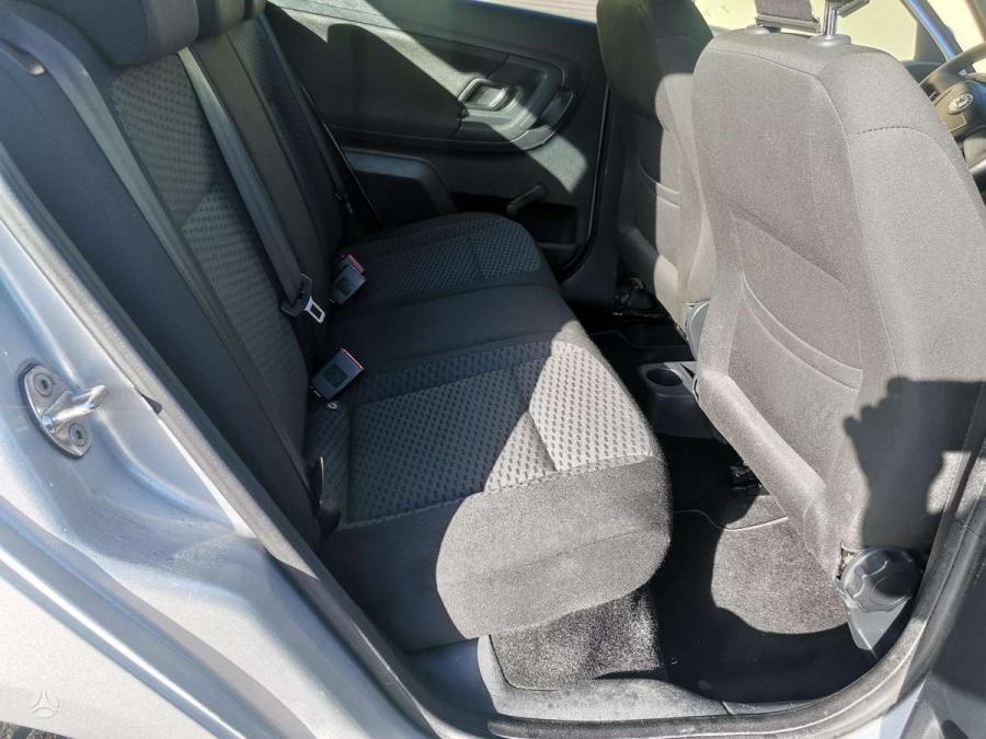 Pelēks Skoda Fabia 2011 Varėna, ar dzinēja tilpumu 1.20 L un nobraukumu 197 tūkst. km par 3750 €, foto 14 vietnē AUTOMOTO.COM.LV