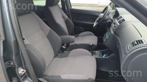 Pelēks Skoda Fabia 2011 Rīga, ar dzinēja tilpumu 1.60 L un nobraukumu 237 tūkst. km par 4900 €, foto 13 vietnē AUTOMOTO.COM.LV