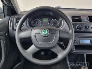 Grey Skoda Fabia 2011 in Ogre, with an engine capacity of 1.60 L and mileage of 250 thousand km for 3750 €, photo 16 on AUTOMOTO.COM.LV