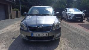 Pelēks Skoda Fabia 2012 Viļņa, ar dzinēja tilpumu 1.20 L un nobraukumu 328 tūkst. km par 2800 €, foto  vietnē AUTOMOTO.COM.LV
