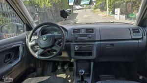 Pelēks Skoda Fabia 2012 Viļņa, ar dzinēja tilpumu 1.20 L un nobraukumu 328 tūkst. km par 1700 €, foto 8 vietnē AUTOMOTO.COM.LV