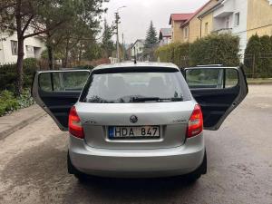 Grey Skoda Fabia 2014 in Vilnius, with an engine capacity of 1.60 L and mileage of 400 thousand km for 2700 €, photo 15 on AUTOMOTO.COM.LV