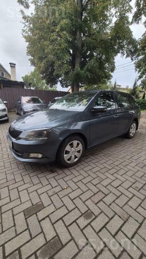 Pelēks Skoda Fabia 2015 Rīga, ar dzinēja tilpumu 1.20 L un nobraukumu 198 tūkst. km par 4200 €, foto 5 vietnē AUTOMOTO.COM.LV