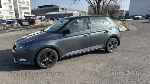 Pelēks Skoda Fabia 2016 Tallina, ar dzinēja tilpumu 1.20 L un nobraukumu 84 tūkst. km par 9900 €, foto 2 vietnē AUTOMOTO.COM.LV