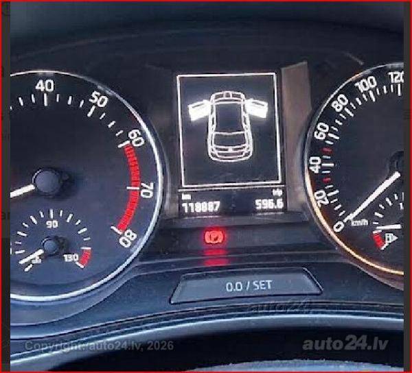 Pelēks Skoda Fabia 2016 Tallina, ar dzinēja tilpumu 1.20 L un nobraukumu 119 tūkst. km par 6300 €, foto 7 vietnē AUTOMOTO.COM.LV
