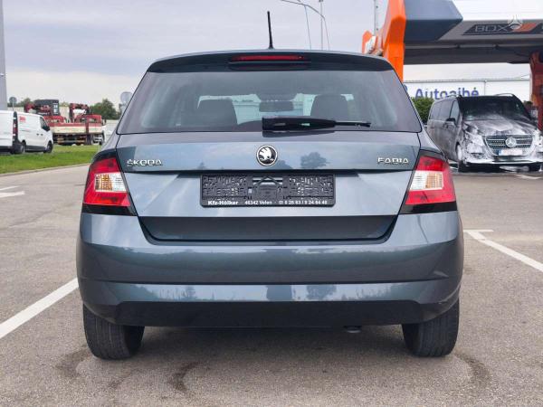 Pelēks Skoda Fabia 2016 Marijampole, ar dzinēja tilpumu 1.42 L un nobraukumu 235 tūkst. km par 3850 €, foto 8 vietnē AUTOMOTO.COM.LV