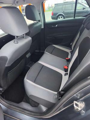 Pelēks Skoda Fabia 2016 Marijampole, ar dzinēja tilpumu 1.42 L un nobraukumu 235 tūkst. km par 3850 €, foto 10 vietnē AUTOMOTO.COM.LV