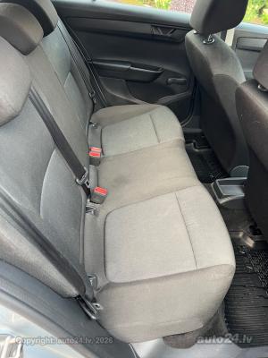 Grey Skoda Fabia 2016 in Tallinn, with an engine capacity of 1.00 L and mileage of 80 thousand km for 6500 €, photo 7 on AUTOMOTO.COM.LV