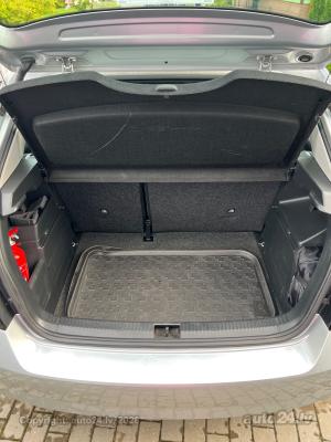 Grey Skoda Fabia 2016 in Tallinn, with an engine capacity of 1.00 L and mileage of 80 thousand km for 6500 €, photo 8 on AUTOMOTO.COM.LV