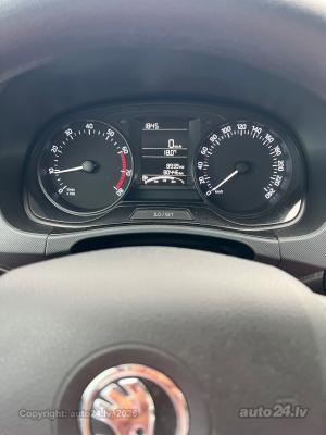 Grey Skoda Fabia 2016 in Tallinn, with an engine capacity of 1.00 L and mileage of 80 thousand km for 6500 €, photo 10 on AUTOMOTO.COM.LV
