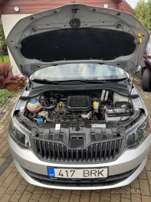 Grey Skoda Fabia 2016 in Tallinn, with an engine capacity of 1.00 L and mileage of 80 thousand km for 6500 €, photo 11 on AUTOMOTO.COM.LV
