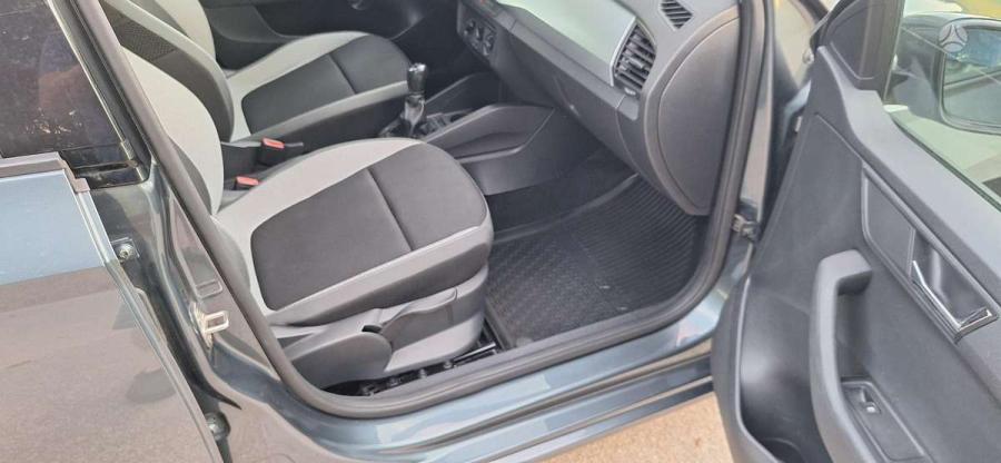 Pelēks Skoda Fabia 2017 Zarasai, ar dzinēja tilpumu 1.20 L un nobraukumu 240 tūkst. km par 4350 €, foto 9 vietnē AUTOMOTO.COM.LV