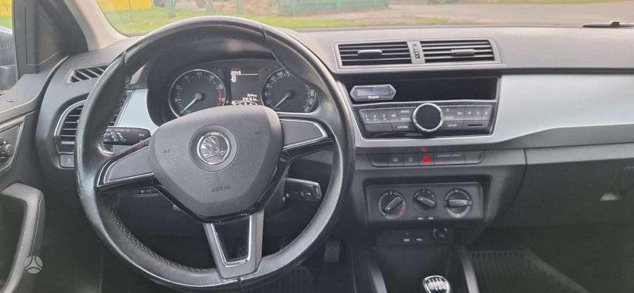 Pelēks Skoda Fabia 2017 Zarasai, ar dzinēja tilpumu 1.20 L un nobraukumu 240 tūkst. km par 4350 €, foto 10 vietnē AUTOMOTO.COM.LV