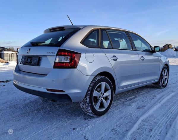 Pelēks Skoda Fabia 2019 Kauņa, ar dzinēja tilpumu 1.00 L un nobraukumu 180 tūkst. km par 6500 €, foto 5 vietnē AUTOMOTO.COM.LV