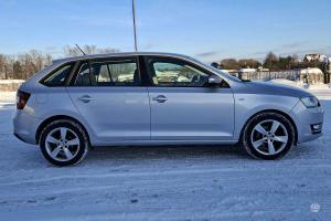 Grey Skoda Fabia 2019 in Kaunas, with an engine capacity of 1.00 L and mileage of 180 thousand km for 6500 €, photo 8 on AUTOMOTO.COM.LV