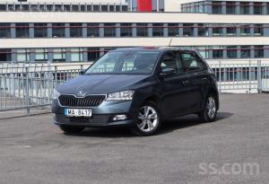Grey Skoda Fabia 2019 in Riga, with an engine capacity of 1.00 L and mileage of 136 thousand km for 9280 €, photo 4 on AUTOMOTO.COM.LV